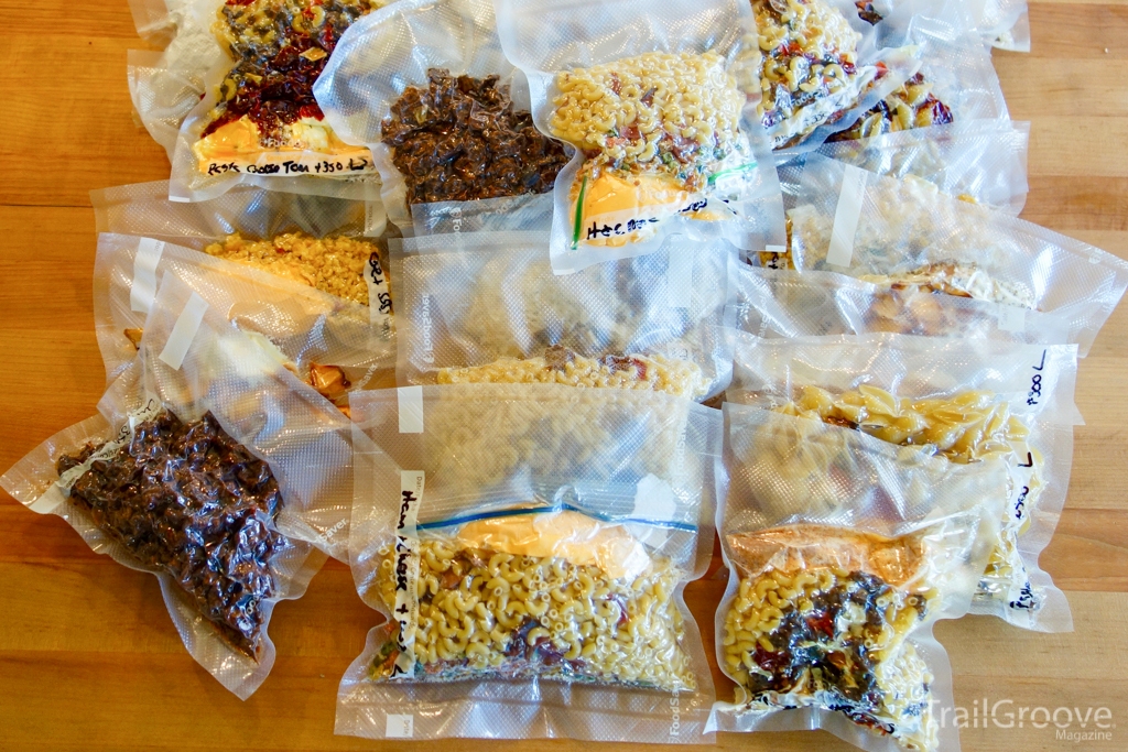How to Make Your Own Dehydrated Backpacking Meals – TrailGroove Blog
