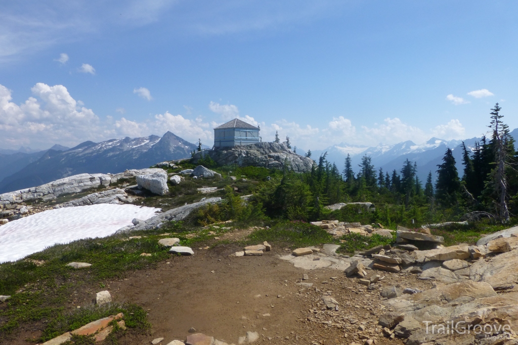 A Hiking Guide to Historic Fire Lookouts in the Cascades – TrailGroove Blog